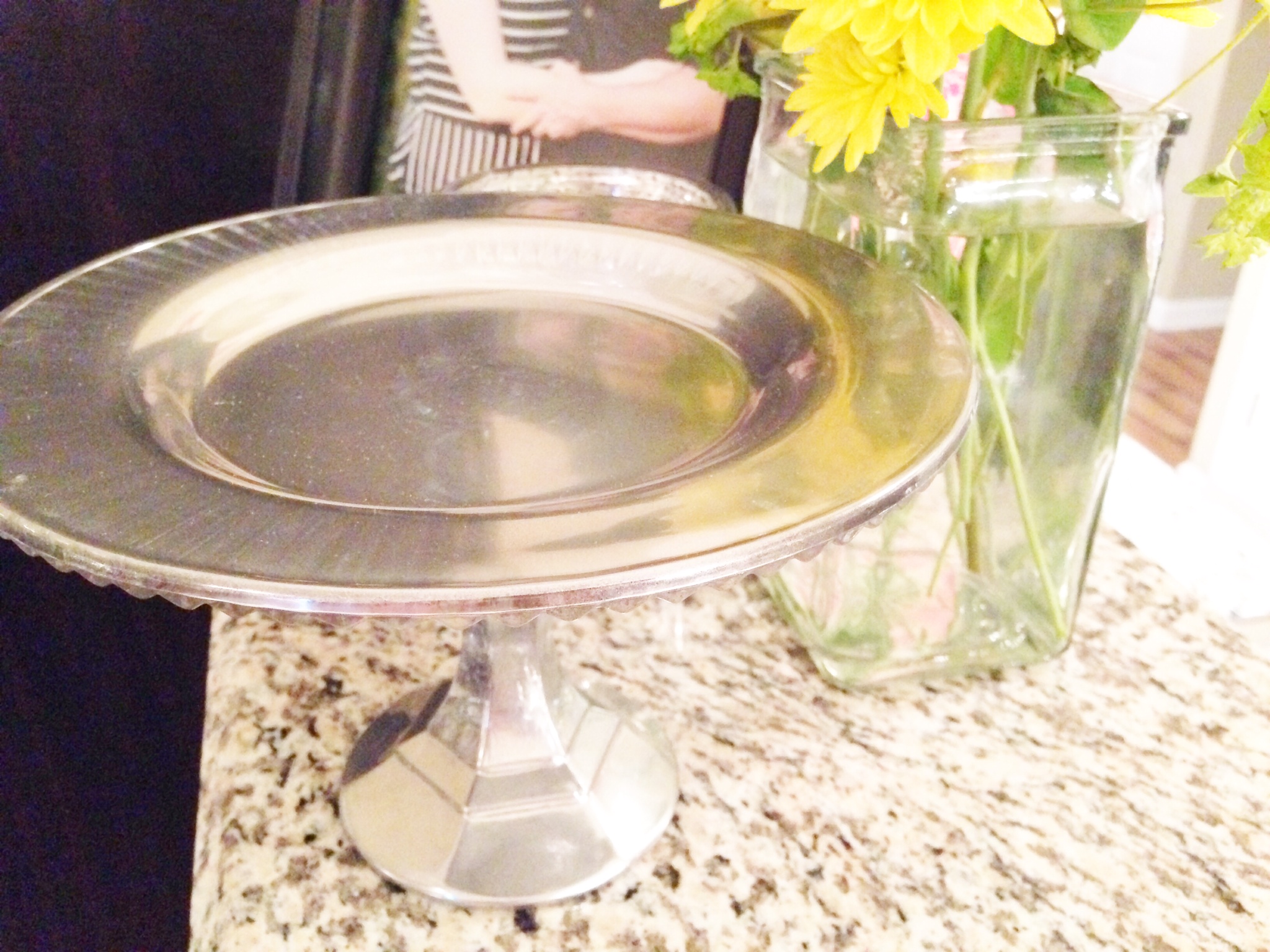 diy cake plates – R E F U R B I S H E D